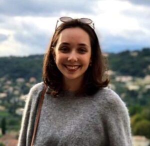 Qui sommes-nous ? (fr) – 1 Lettre 1 Sourire